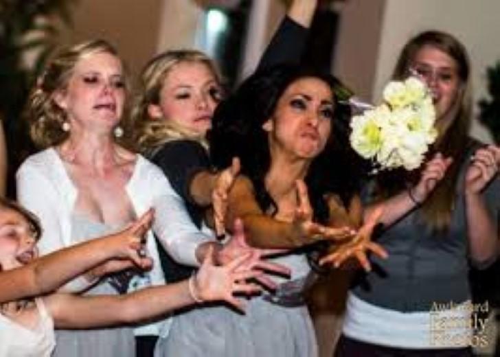 15+ Epic Perfectly Timed Photos That Will Make You Look Twice